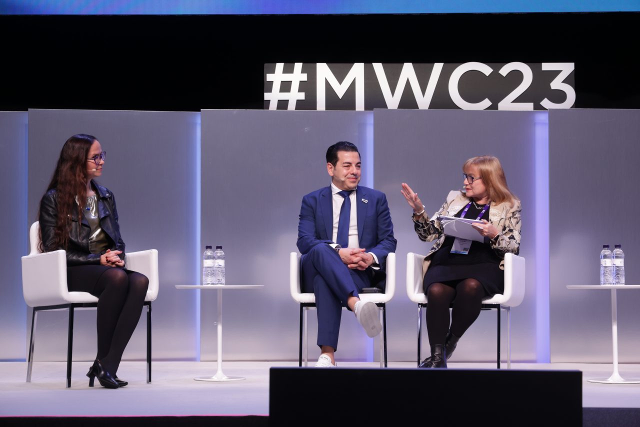 Photos from MWC “That’s My Slice” Panel, w/ Prof. Muriel Médard and Joe ...